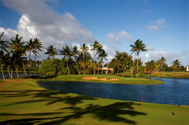 10 BEST GOLF COURSES IN HAWAII!