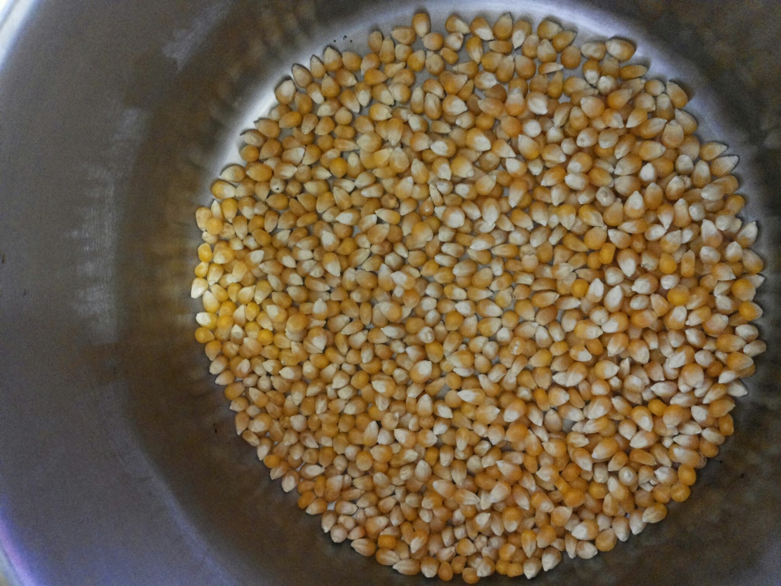 A Jewish Grandmother : Popcorn, The Old Fashioned Way