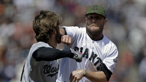 Hunter Strickland Hits Bryce Harper With Pitch, Then Punches Him in the ...