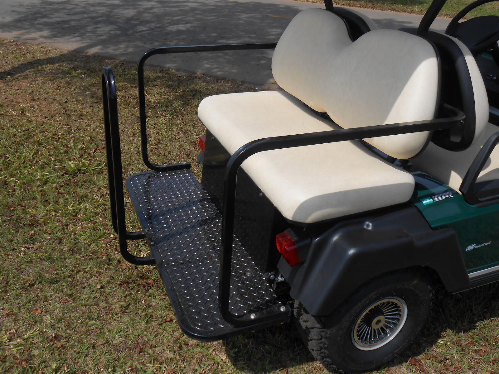 Golfe Cart Veículos Elétricos Ltda : CARRYALL 232 4P CLUB CAR / GOLFECART