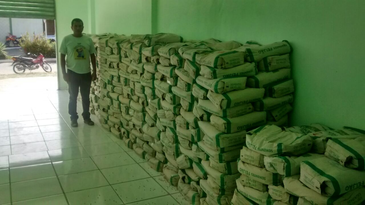 Blog do Sabá: Sistema SAF entrega mais de 6 toneladas de sementes para ...