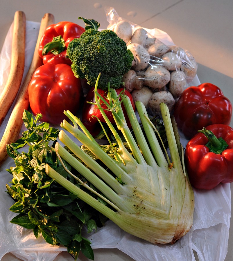 Rustic Italian Bread and Roasted Red Peppers - A Homemaker's Diary