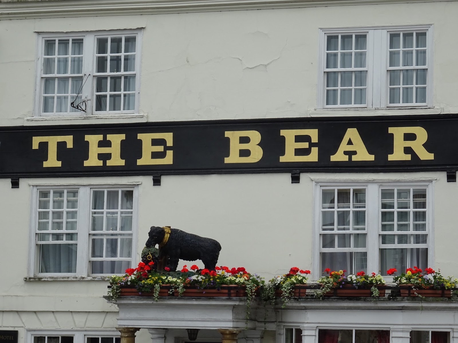 NB Holderness: Round Devizes.