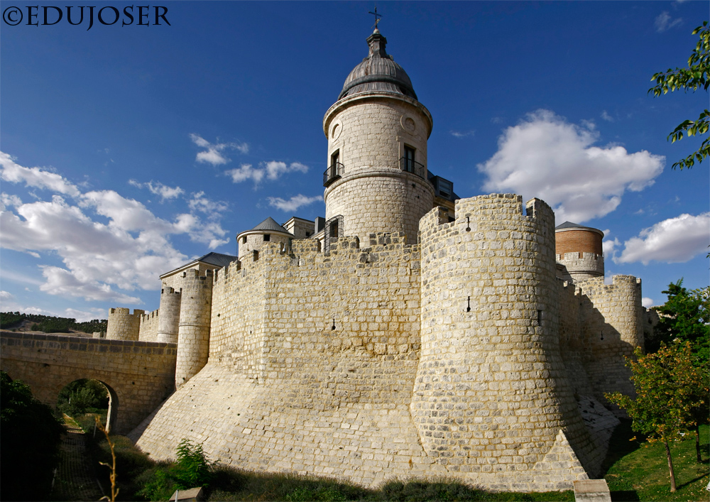 EDUJOSER: CASTILLO DE SIMANCAS (Valladolid)
