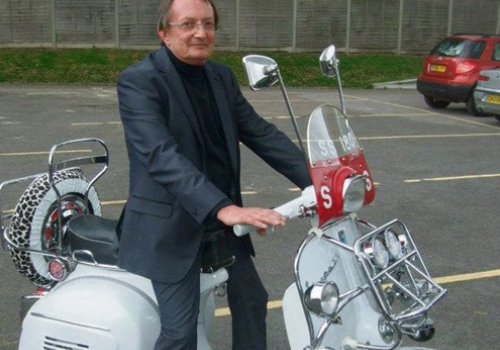 Modernist Society: Brother of Kinks co-founder Peter Quaife to stage ...