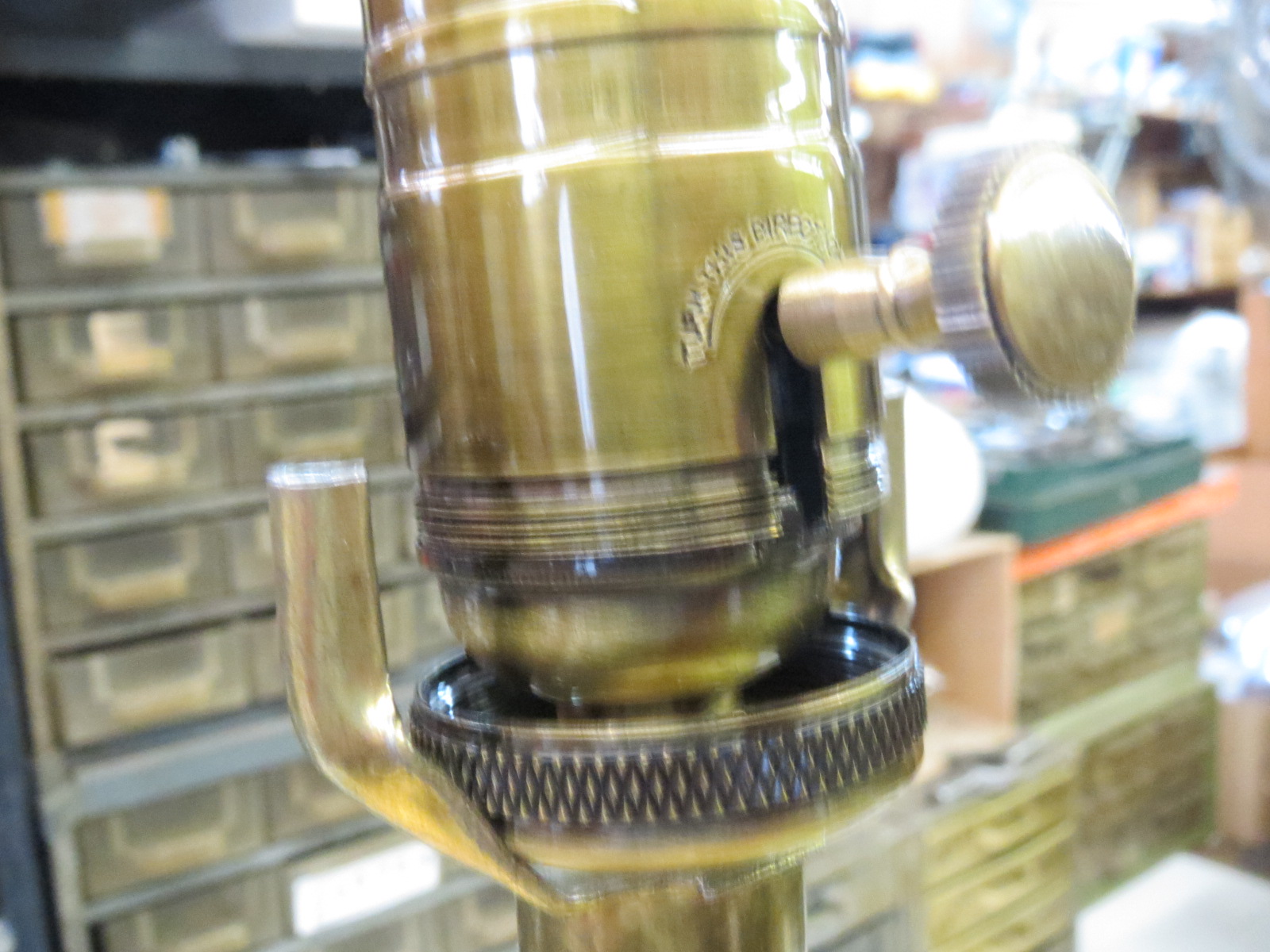 Lamp Parts and Repair | Lamp Doctor: Ceramic Table Lamp Socket Replacement