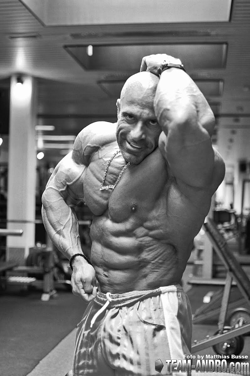 Strong Women's Styles: Michael Kefalianos: Back to the Greek