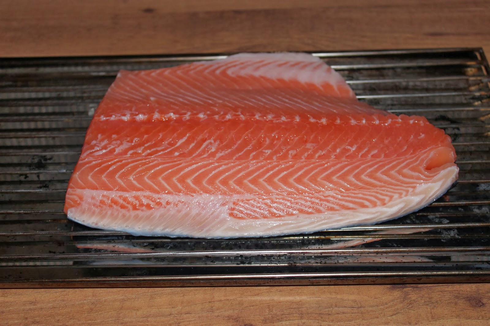 Kanapeet: Savustettu lohifilee