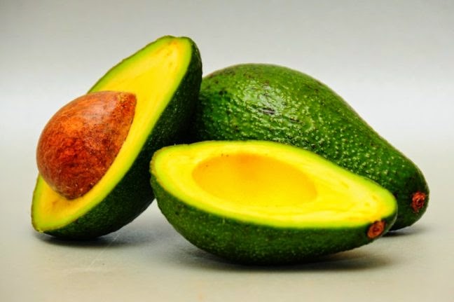 Miracle fruit: They clean the intestines and prevent cancer ~ Take a ...