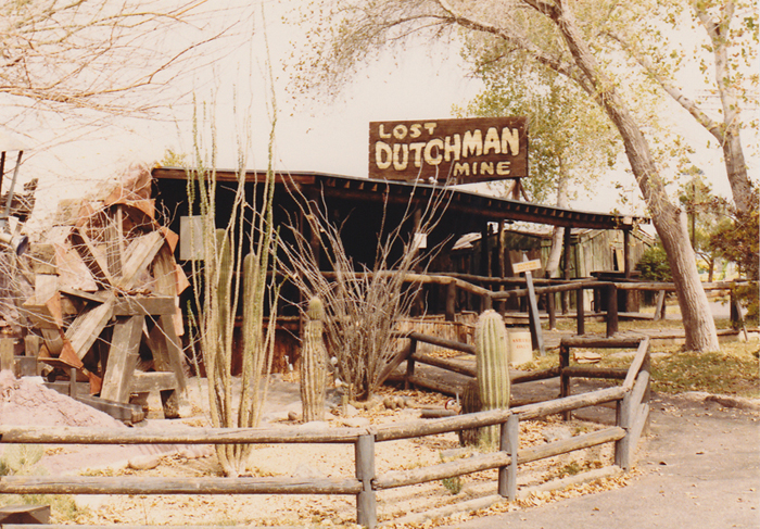 SleuthSayers: The Dutchman Who Won't Die