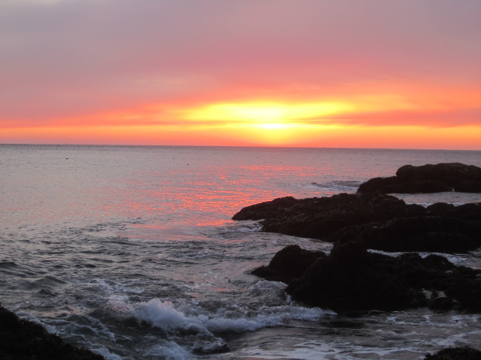 the sunrise blogger: sunup, sundown on an island in Maine