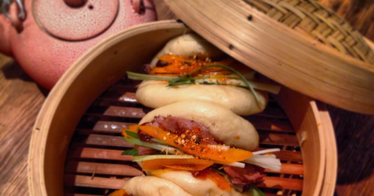 Domestic Sluttery: Sluttishly Savoury: Crispy Lamb Buns