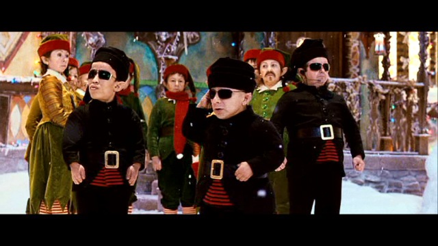 Shameless Pile of Stuff: Movie Review: Fred Claus