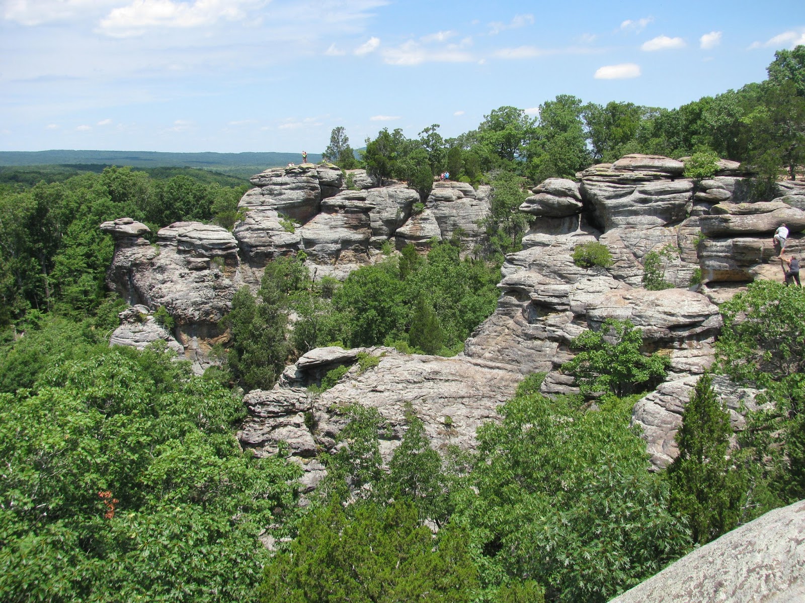 Weekend Wanderluster: Garden of the Gods (Pope County, Illinois)