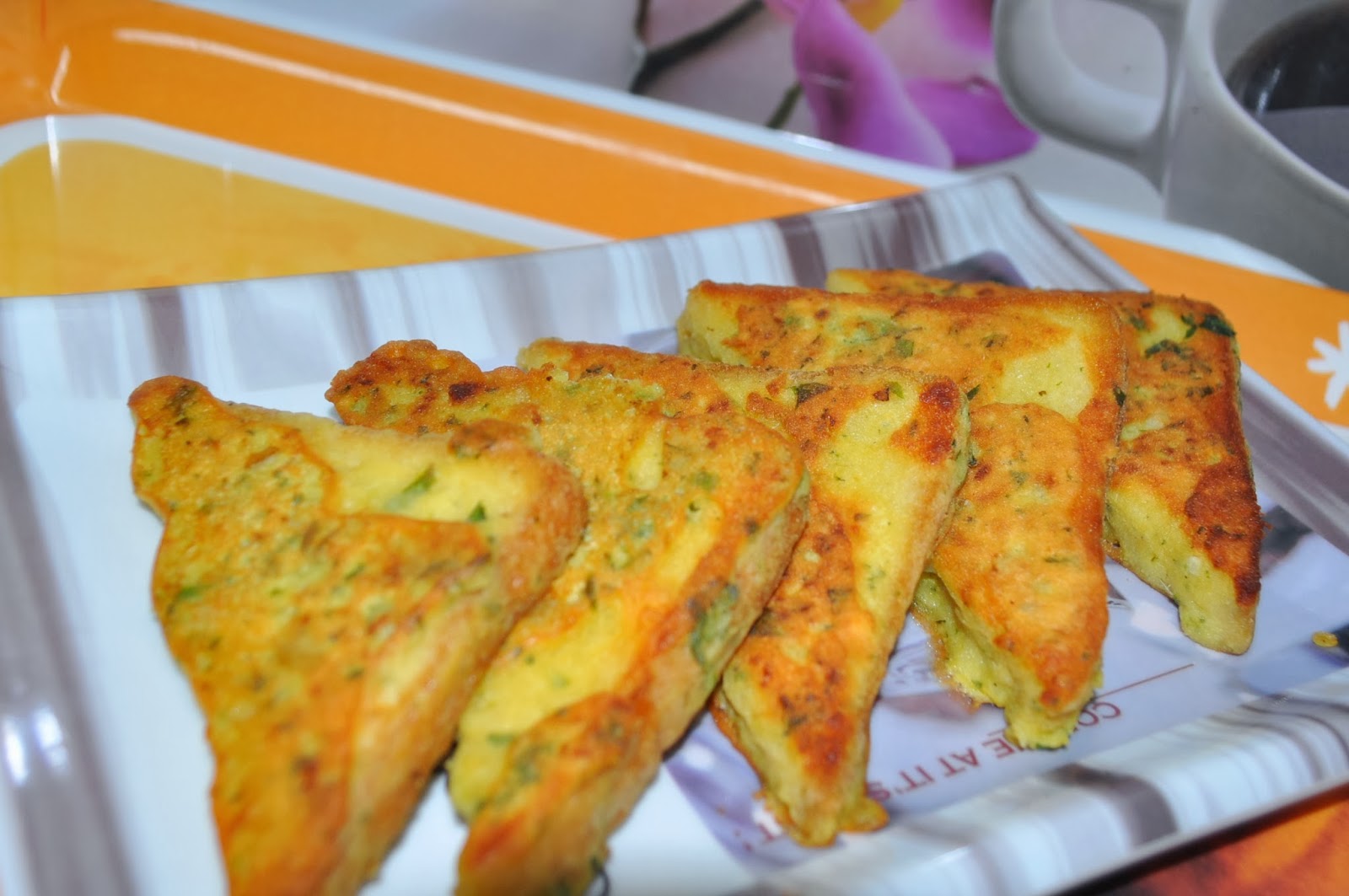 Lil Spice & Lil Stir...: Besan Bread toast ... a lovely snack