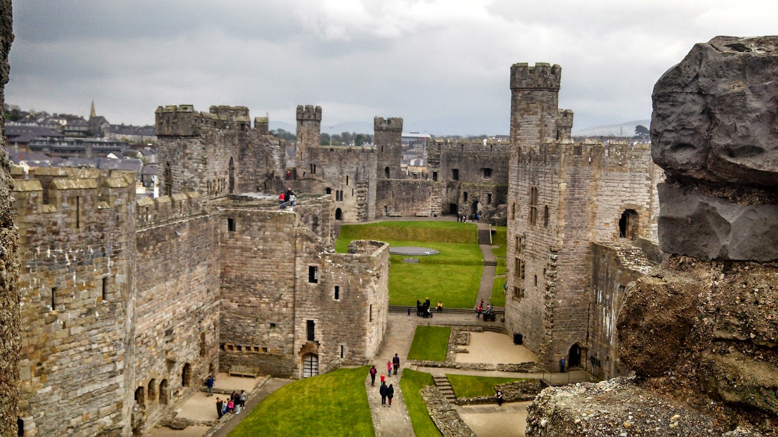 A Tale of 3 Countries: Pictures from all chapters 6-8... Part 1