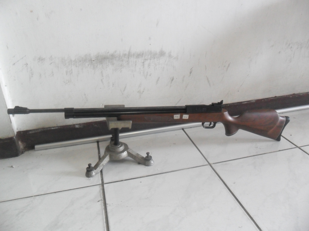 SENAPAN ANGIN: SENAPAN SHARP INOVA CUSTOM