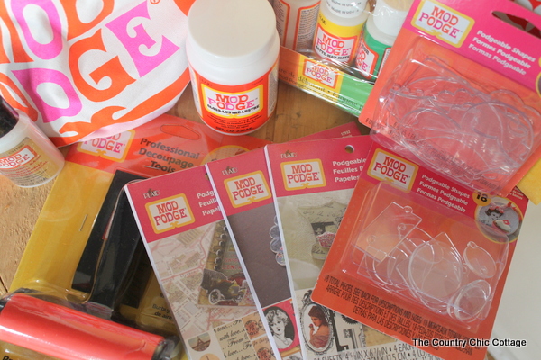 GIVEAWAY ~ Win a Copy of Mod Podge Rocks! PLUS a Loaded Mod Podge ...