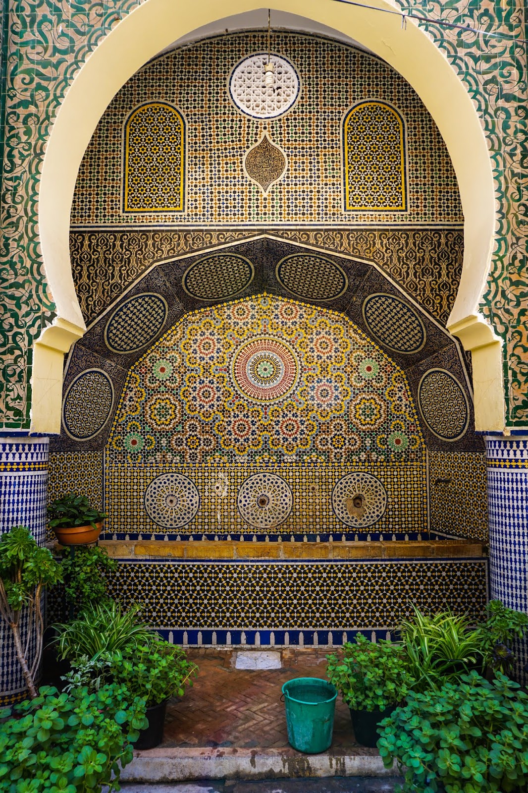 THE VIEW FROM FEZ: Fez - First impressions - Lauren Crabbe