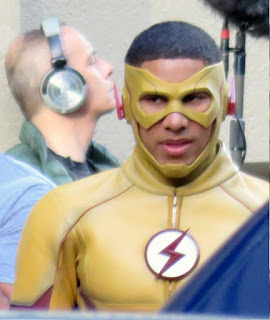 THE FLASH - Svelato il titolo della premiere, più foto dal set con Tom ...