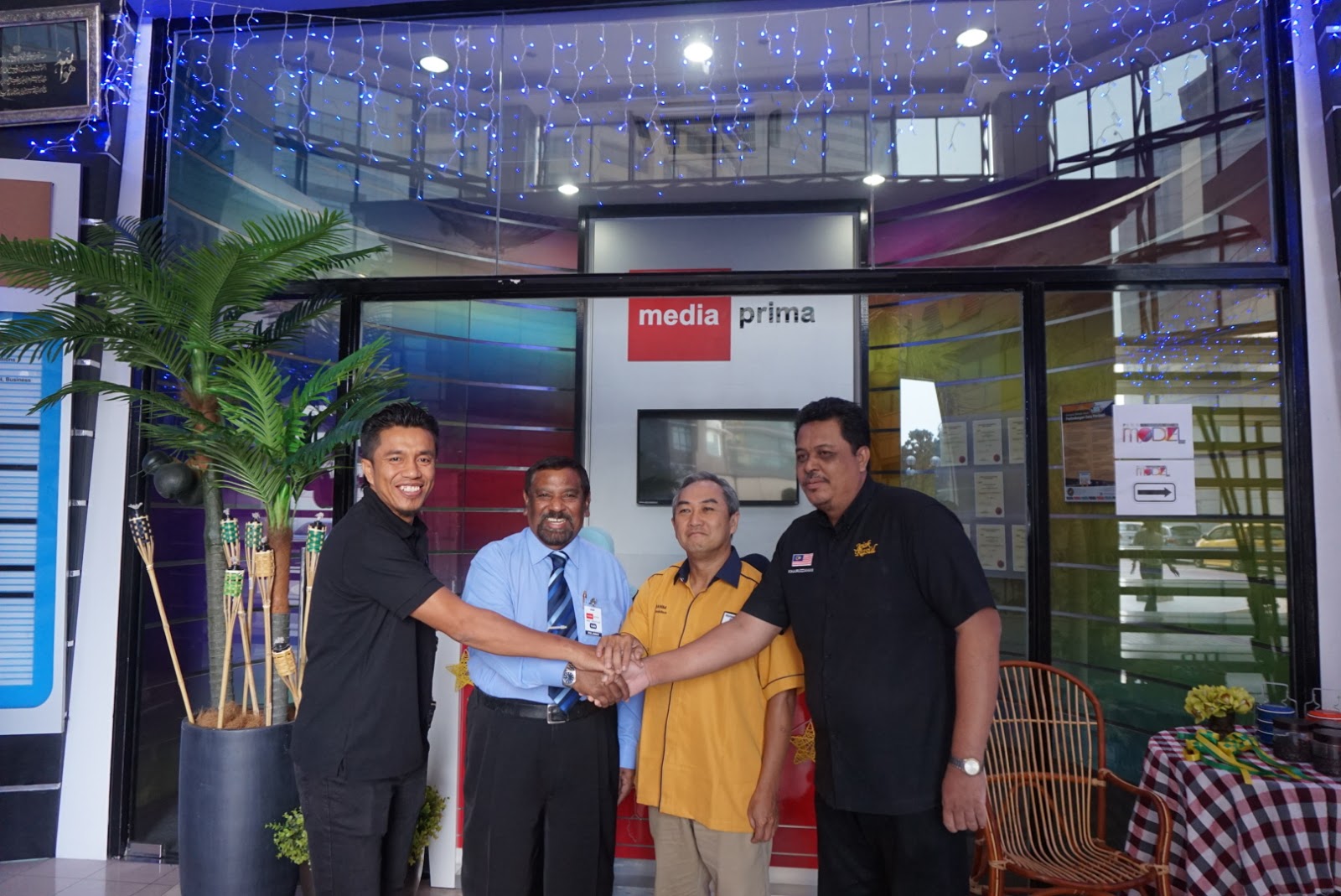 UNI MALAYSIA LABOUR CENTRE: Signing of Collective Agreement between ...