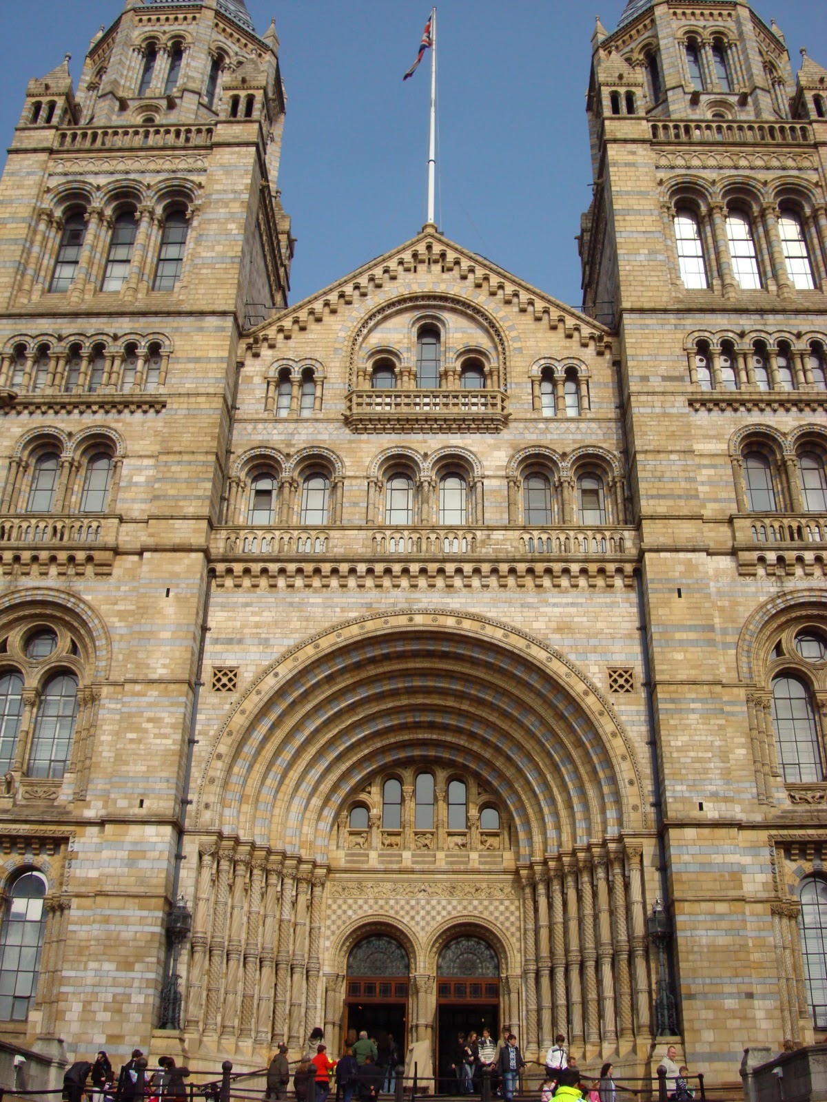 Inspiration for Zoe: Gothic London