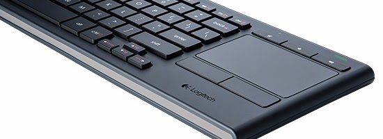 K830 Illuminated de Logitech, un beau clavier pour votre salon | Micougnou