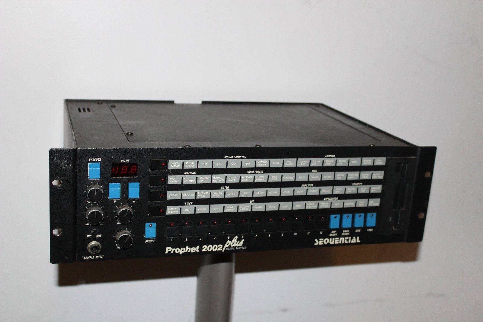 MATRIXSYNTH: Sequential Circuits Prophet 2002 Plus Digital Sampler SN 0038