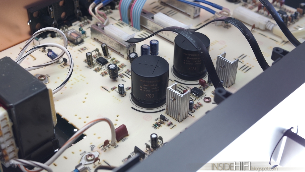 Inside Hi-Fi: Technics SU-A40 (SU-A40EG-K)