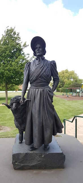 Historical Australian Towns: Campbell Town Tasmania: The Longest ...