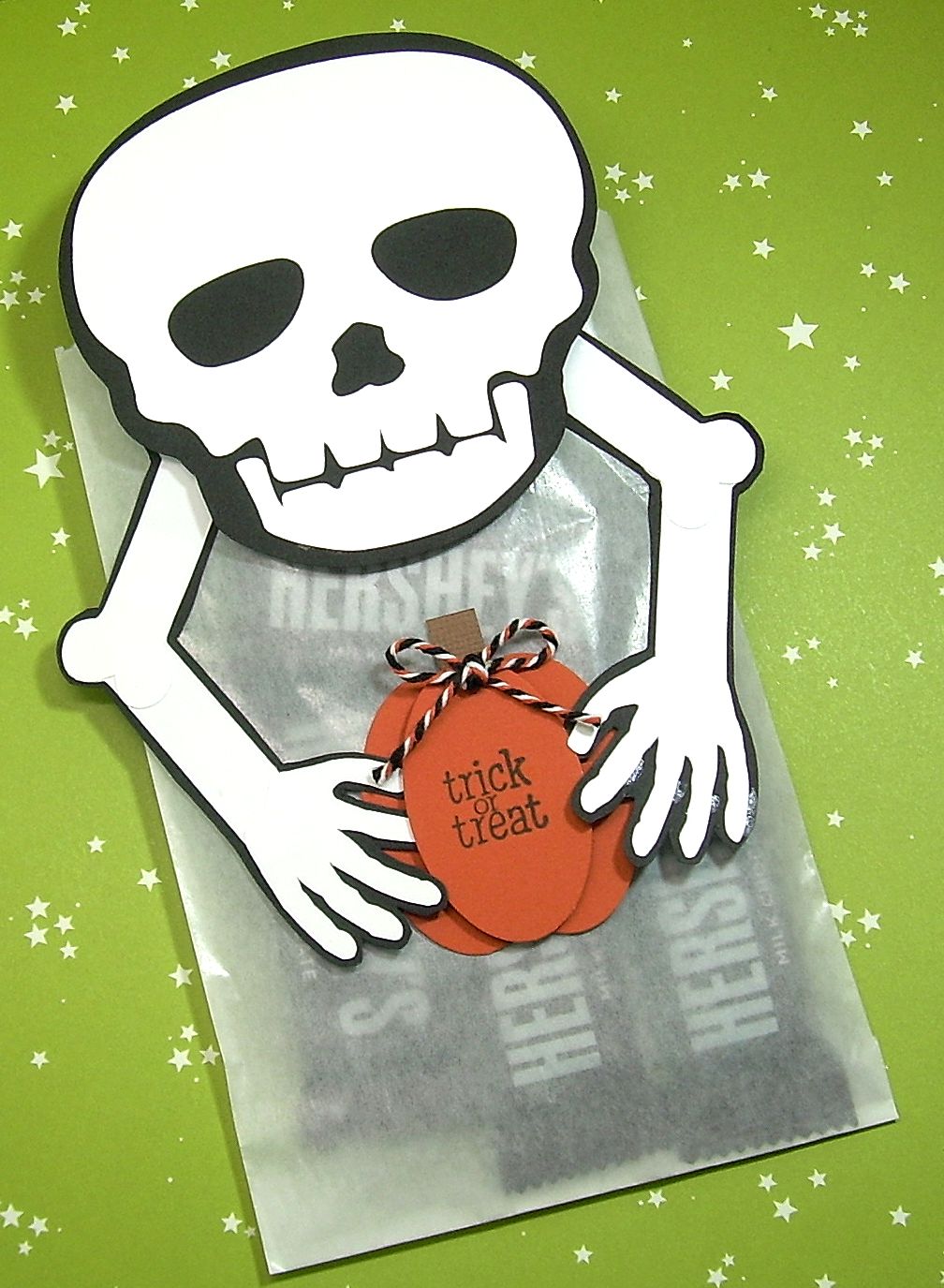 Beth-A-Palooza: Skeleton Treat Bags