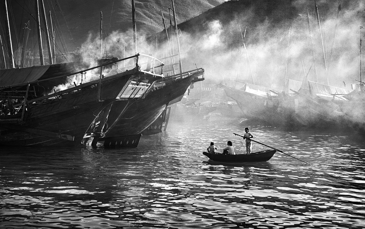 Fan Ho / 何藩 | Street photographer | Tutt'Art@ | Pittura * Scultura ...