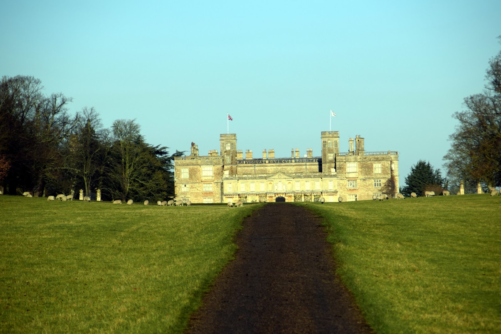 Enjoy your time with beautiful places: Castle Ashby House -The home of ...