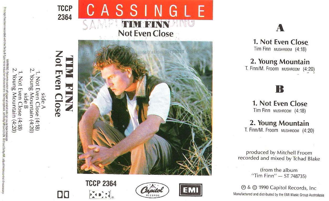 New Zealand Musiceum: Tim Finn and Neil Finn solo