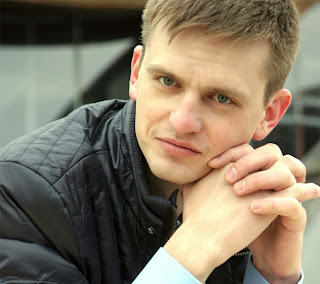 aaron frenkel lloyds (loyds)