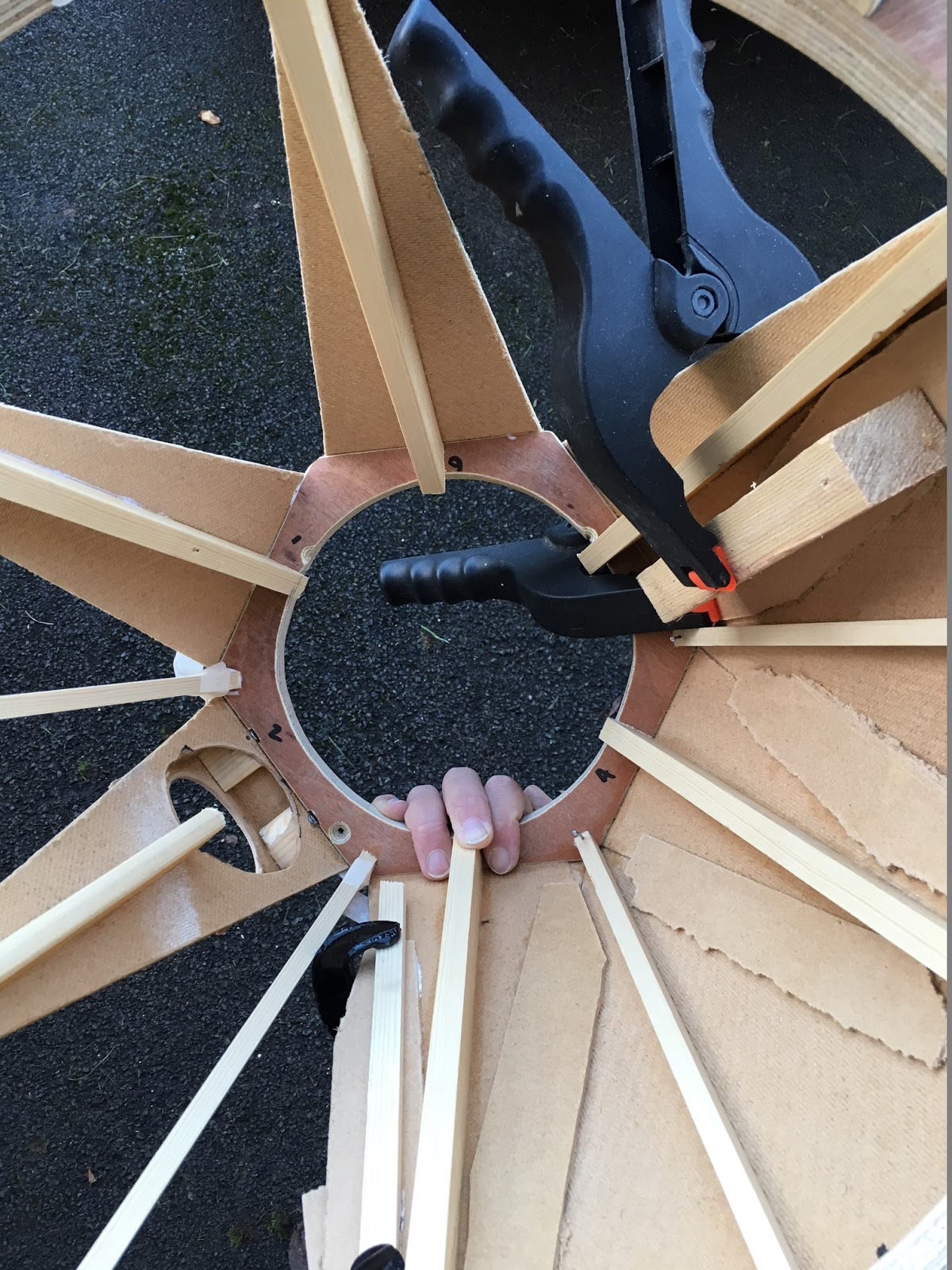 James' R5-D4: R4-D4 - Dome build made out of wood