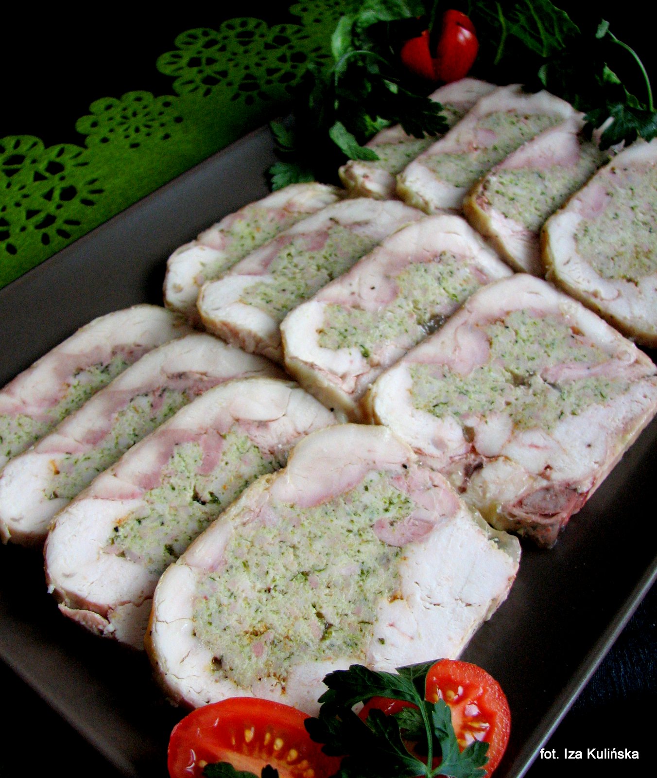 Rolada z kurczaka na zimno | Smaczna Pyza