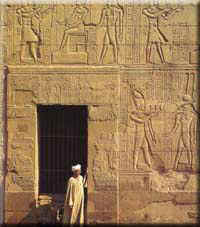 IMAGENES Y TEXTOS SELECTOS: MENES o NARMER: EL PRIMER FARAON DE EGIPTO