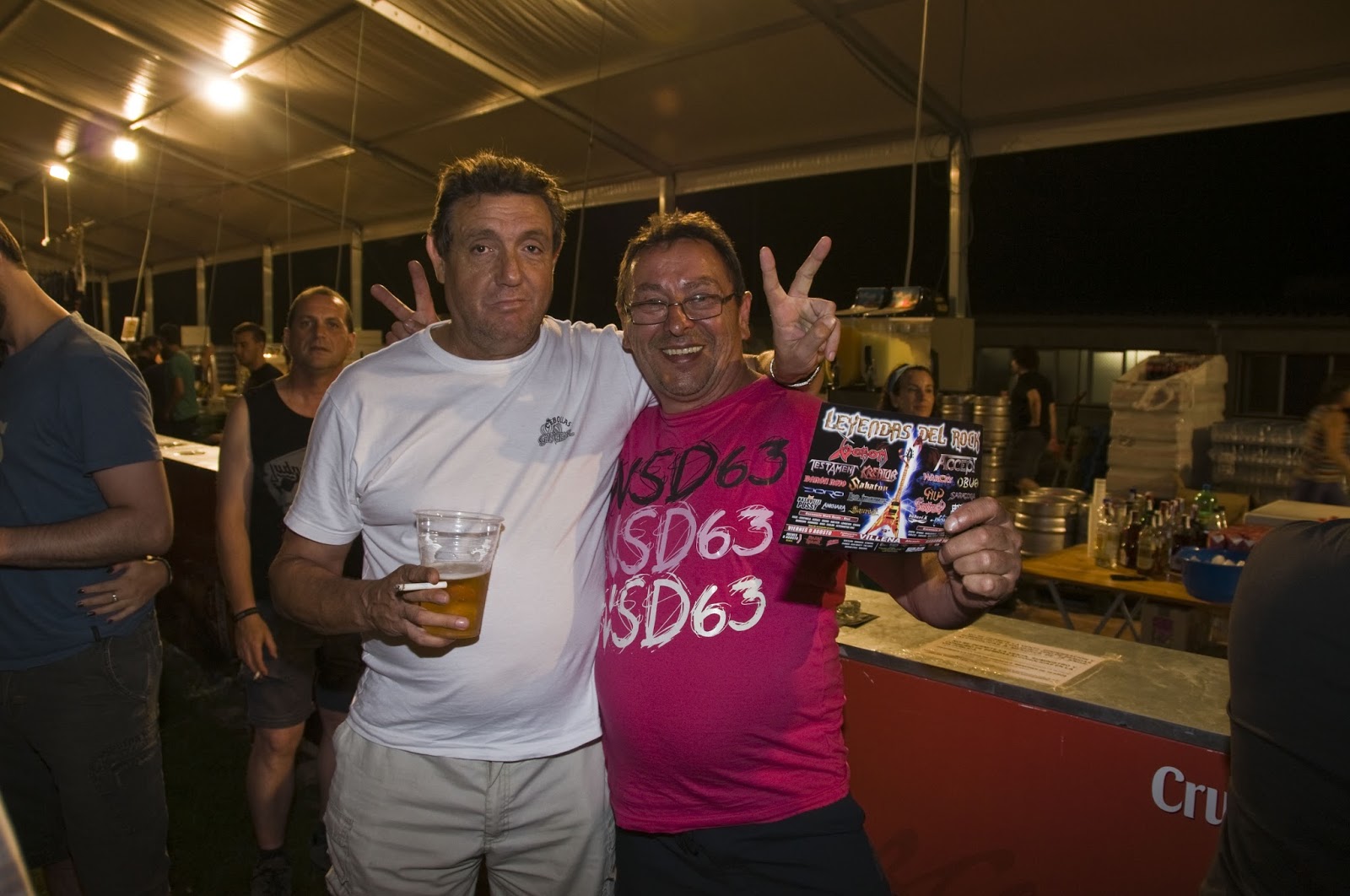 VILLENA CUÉNTAME: 2013 LEYENDAS DEL ROCK EN "VILLENA CITY" ... LARGA ...