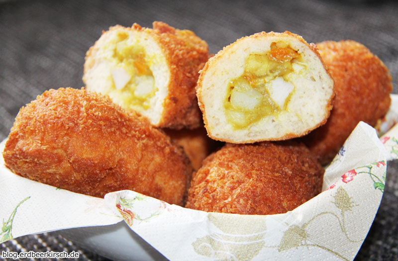 Kirschkuchen: [Rezept] Karēpan (カレーパン)