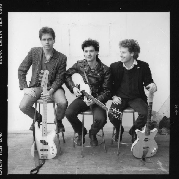 PREPARED GUITAR: Robert Poss 13 questions