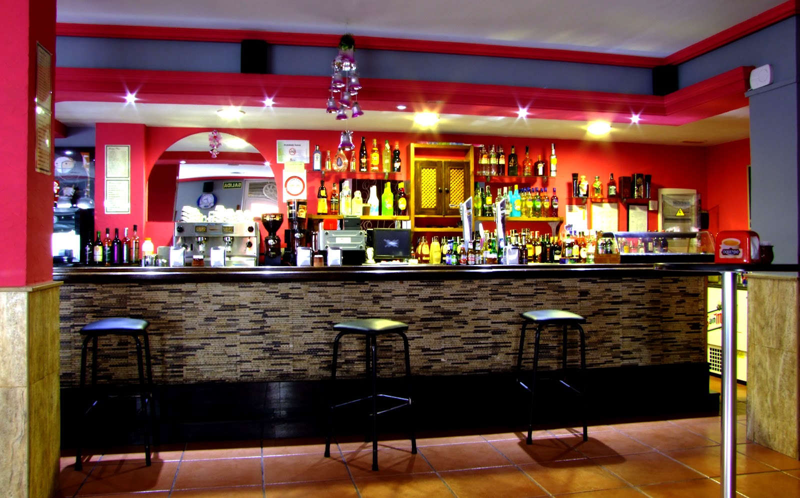 Lusitania BAR: Lusitania Bar