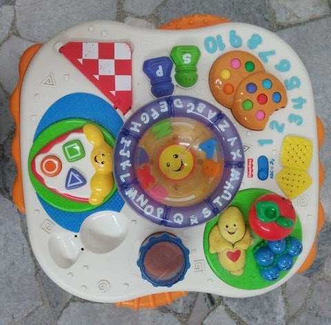 JuaiMurah: Fisher Price Learning Activity Table