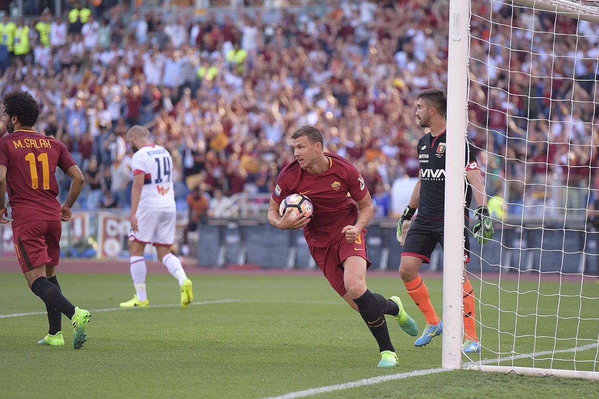Pure Class | Nike AS Roma 17-18 Home Kit - On-Pitch Debut - Footy Headlines