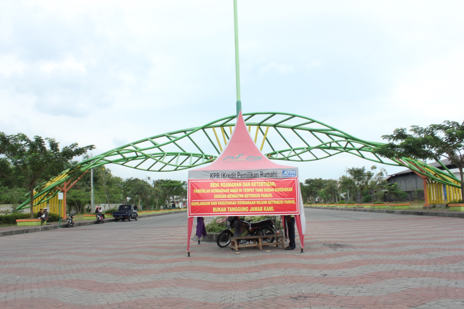 SOS-Sidoarjo Indonesia: Puspa Agro Sidoarjo, Pasar Terbesar di Indonesia