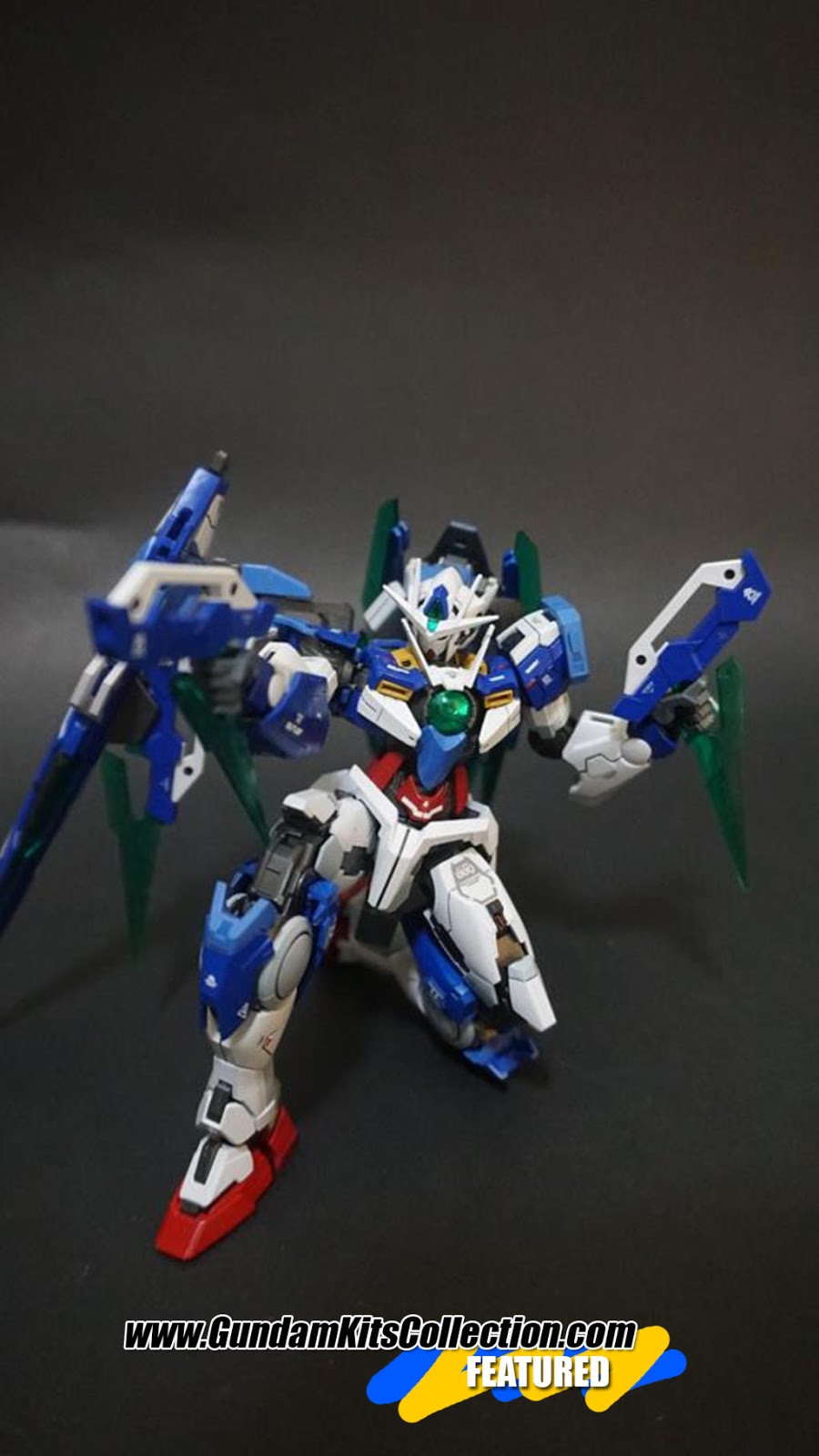 Custom Build: RG 1/144 00 Qan[T] Full Saber