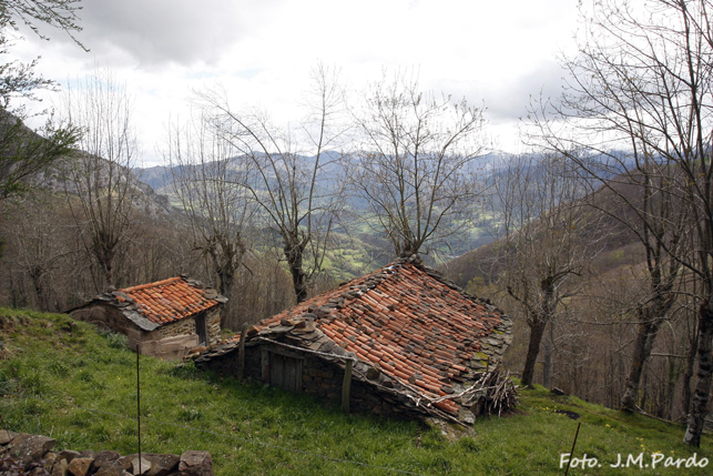 J.M.P. Alvarez Photo Blog: Ruta: Zurea - Malleu de Porciles.