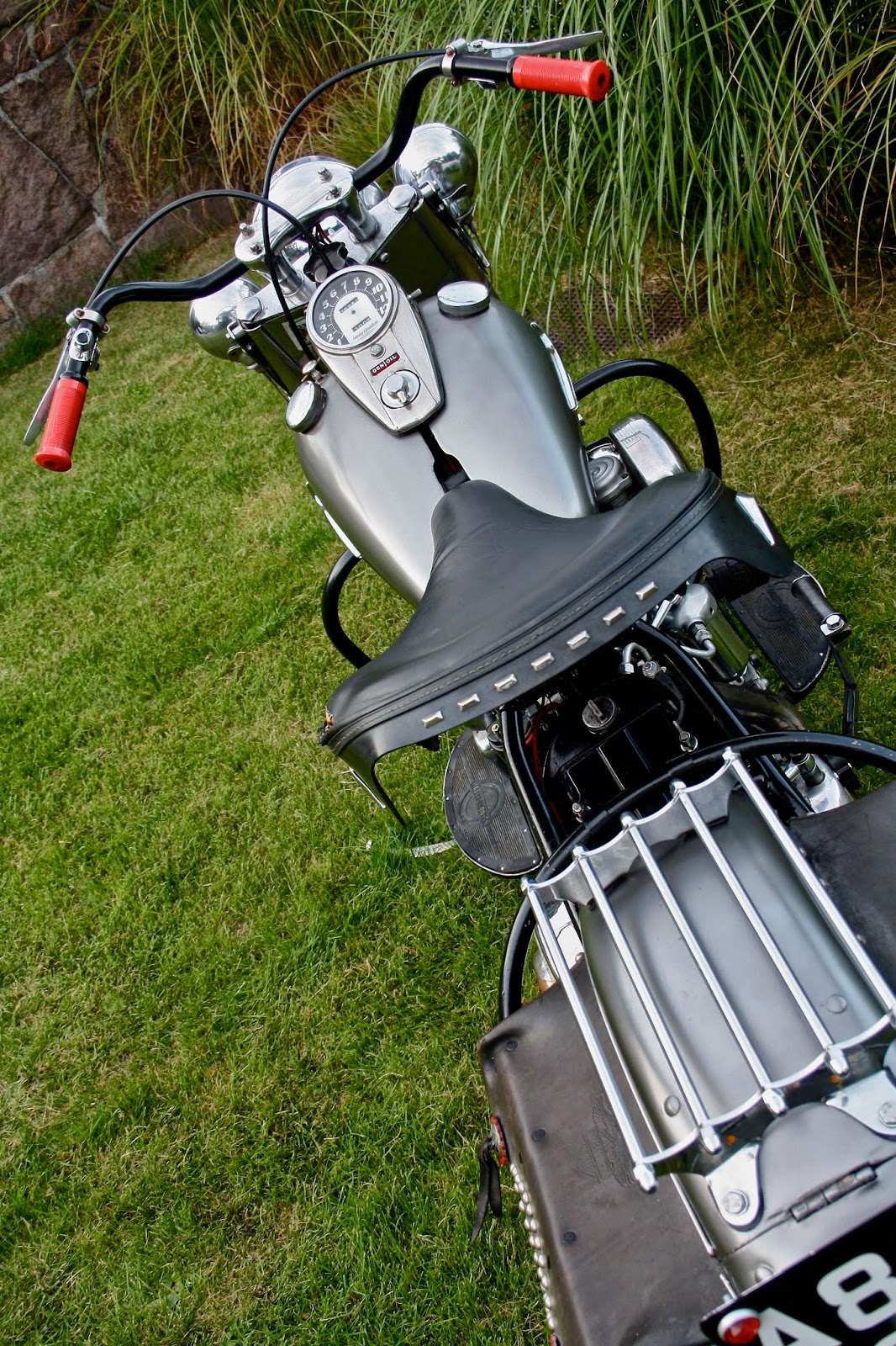 JAMESVILLE MOTORCYCLES: JAMESVILLE '56 FL PANHEAD