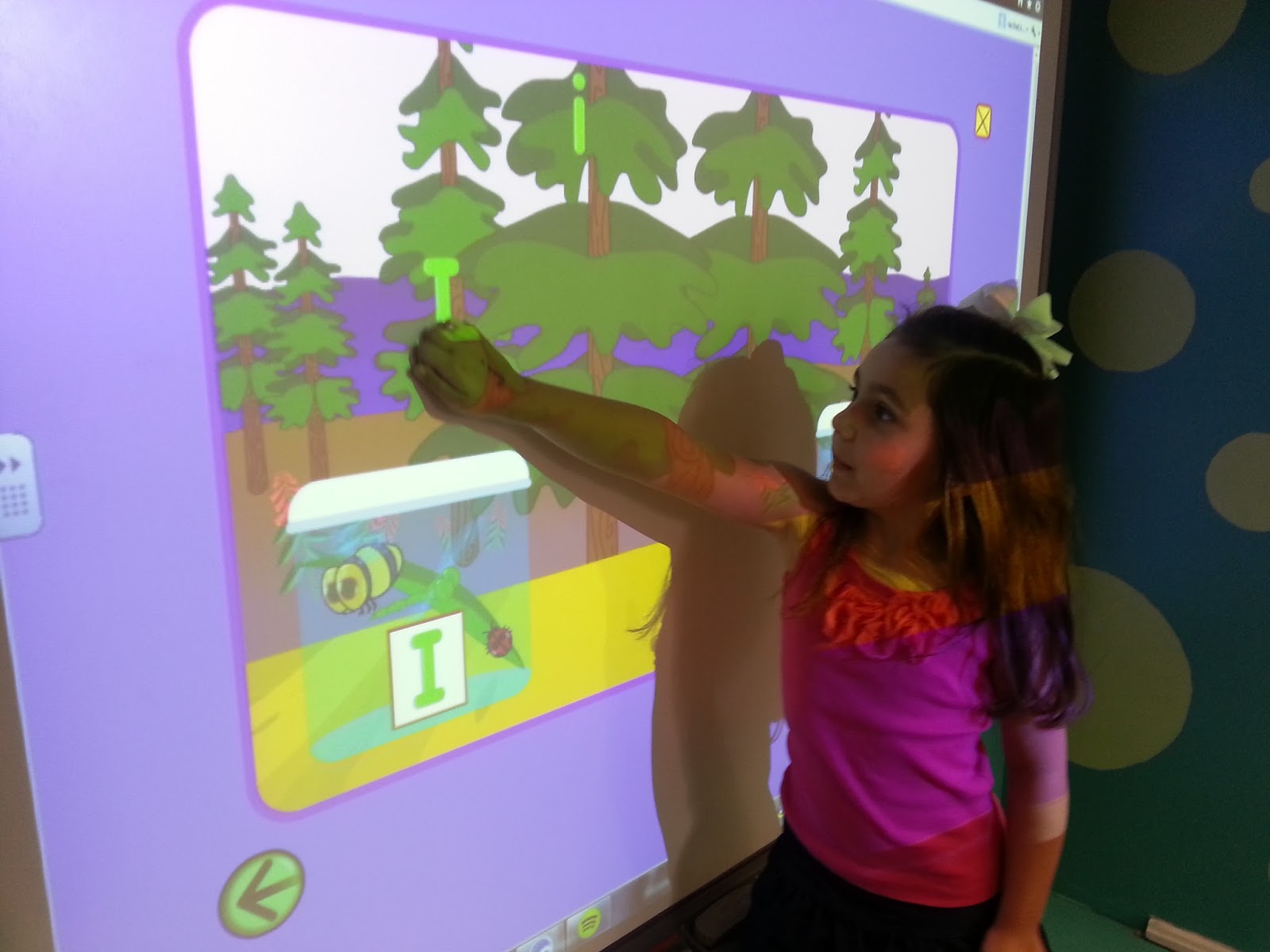 Smart board calendar starfall - failfiko