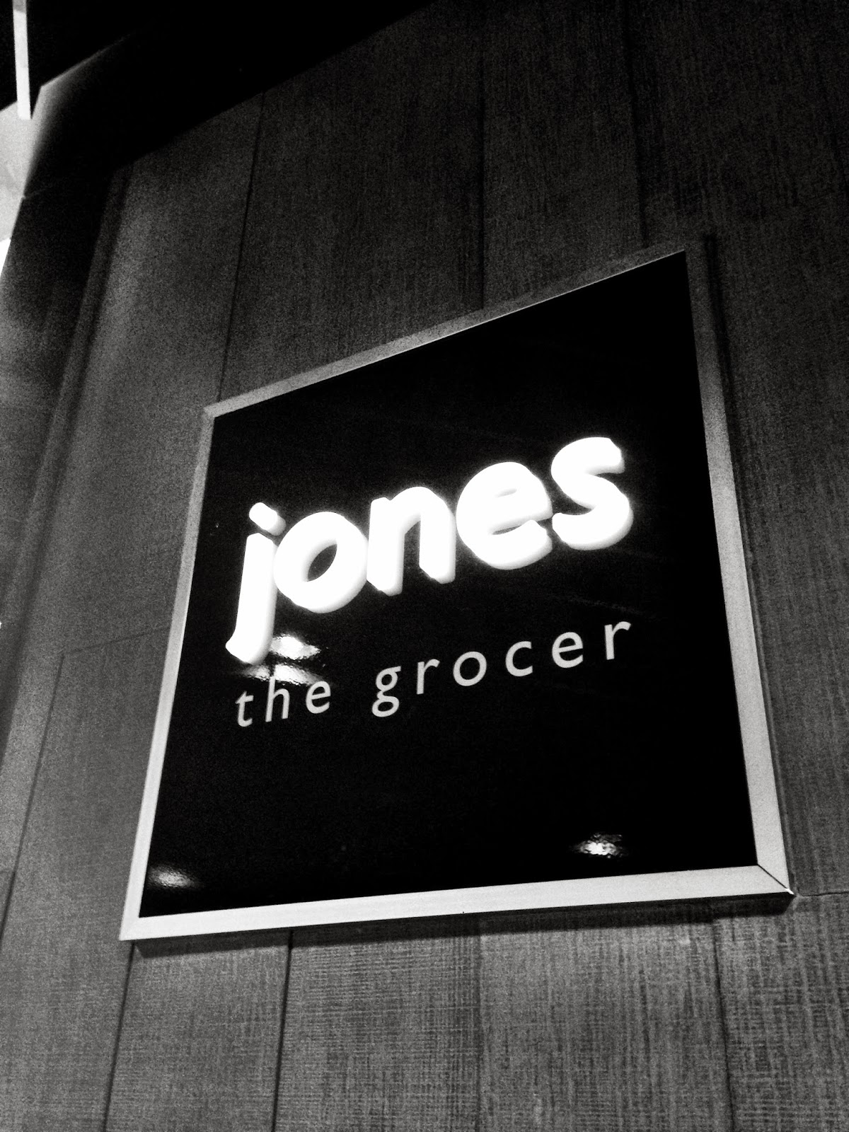 JENisHUNGRY: Jones The Grocer